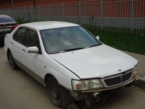 Nissan Bluebird '1998, U14